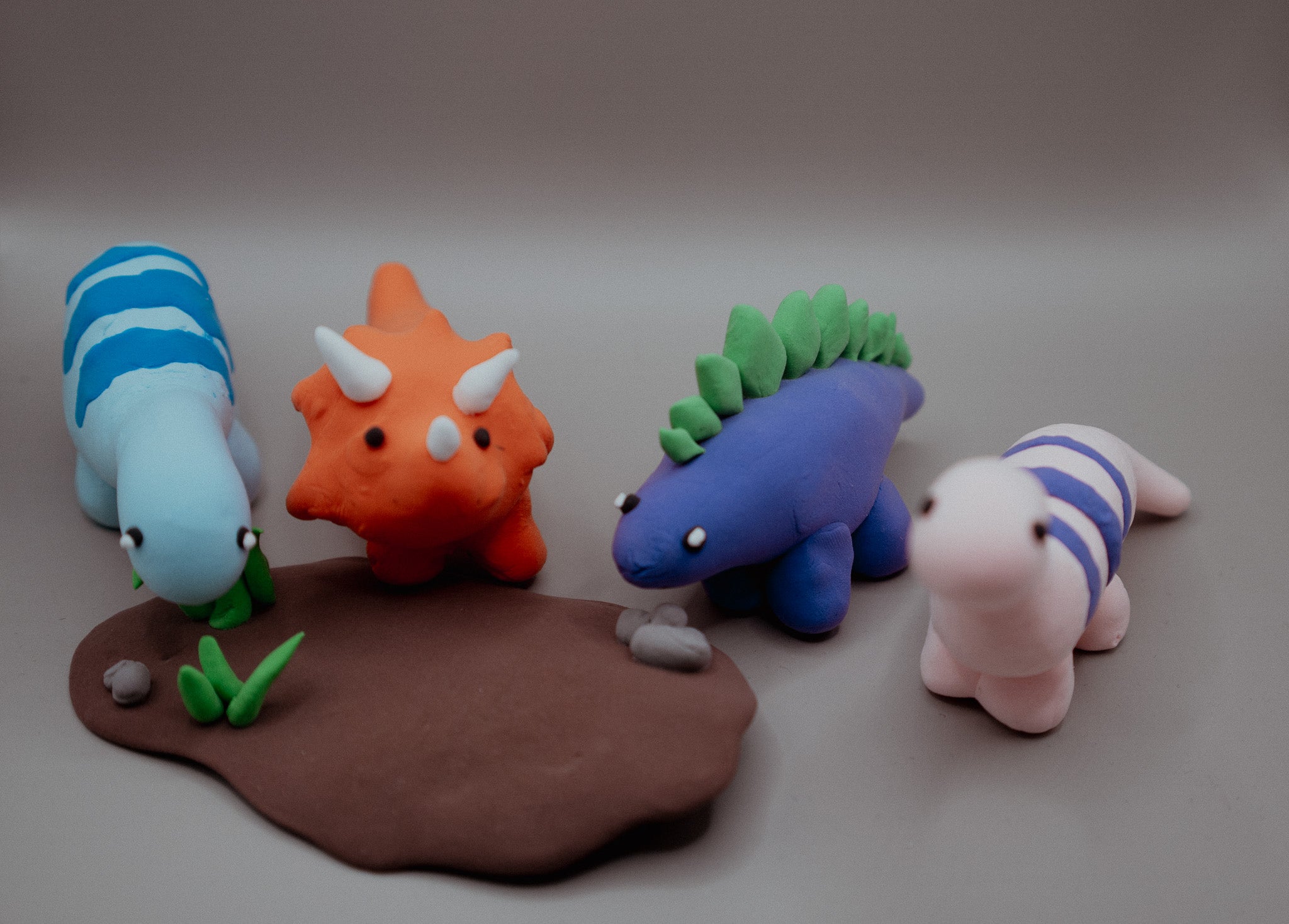 HOW TO: Foam Clay Dinosaurs – Art & Parcel